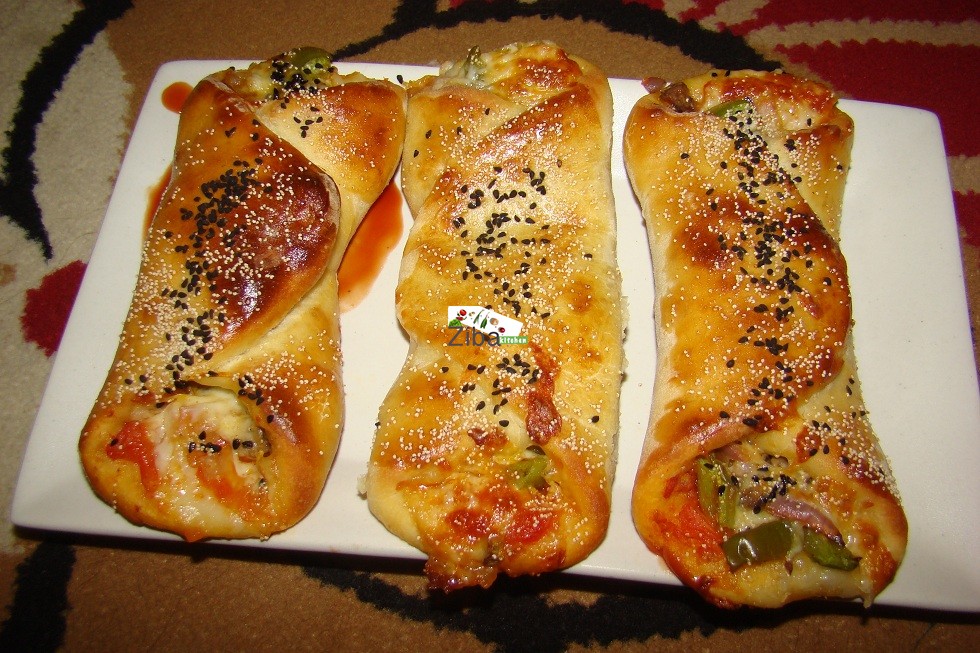 Balish Pizza : Ziba Kitchen ( Dast Pukht Afghani)